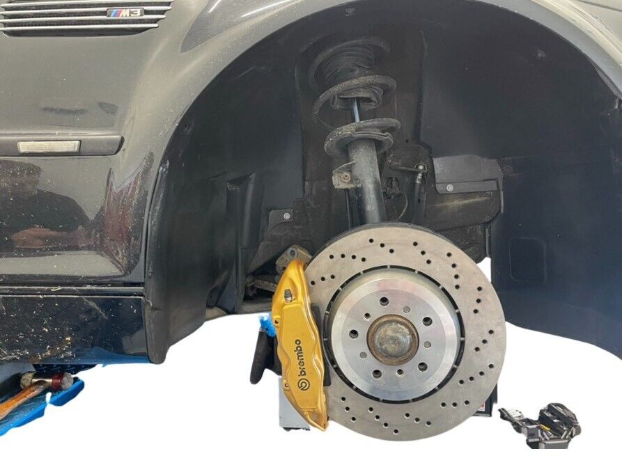 Pack adaptateurs YBT BMW E36/E46/EZ3/Z4 étriers Brembo 4 pistons ...